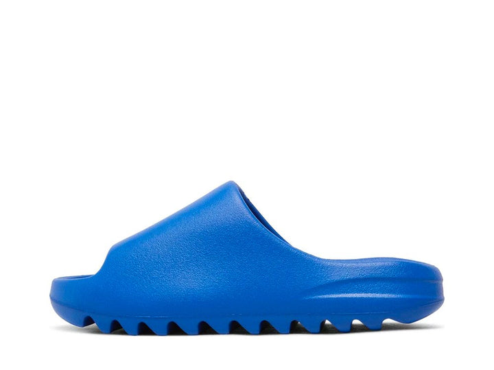 Yeezy Slide – Elusive Sneaks