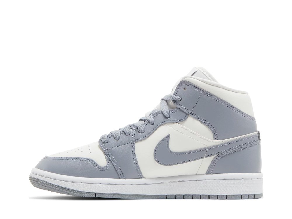 Jordan 1 Mid – Elusive Sneaks
